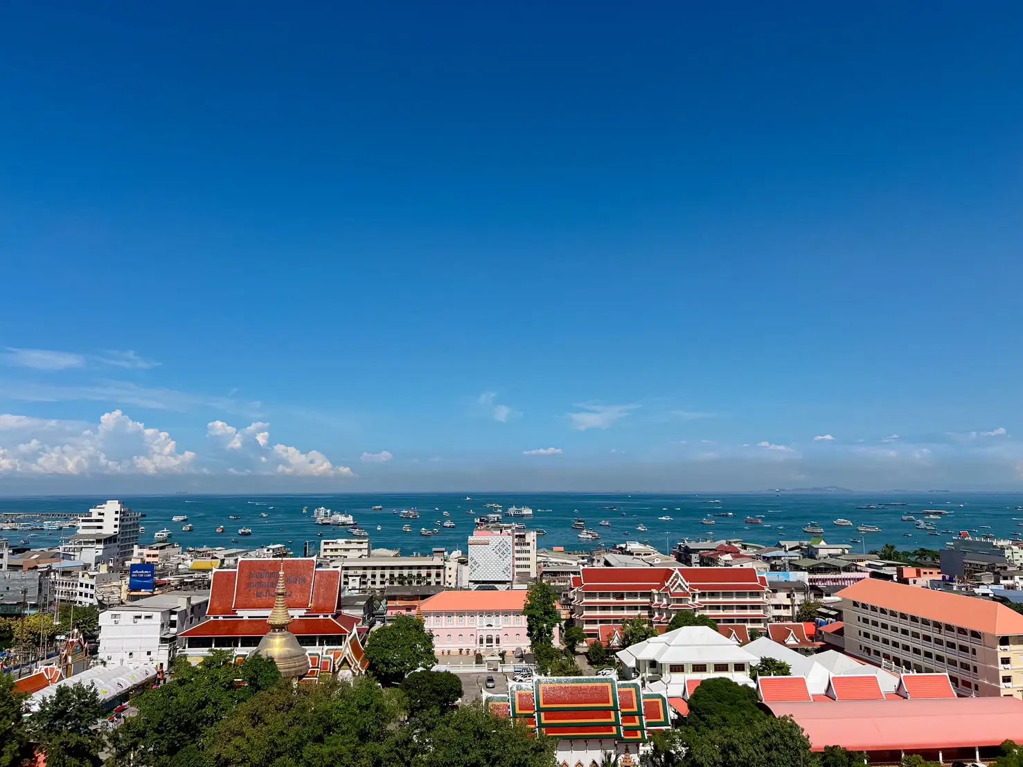 Pattaya Tai Center Condo